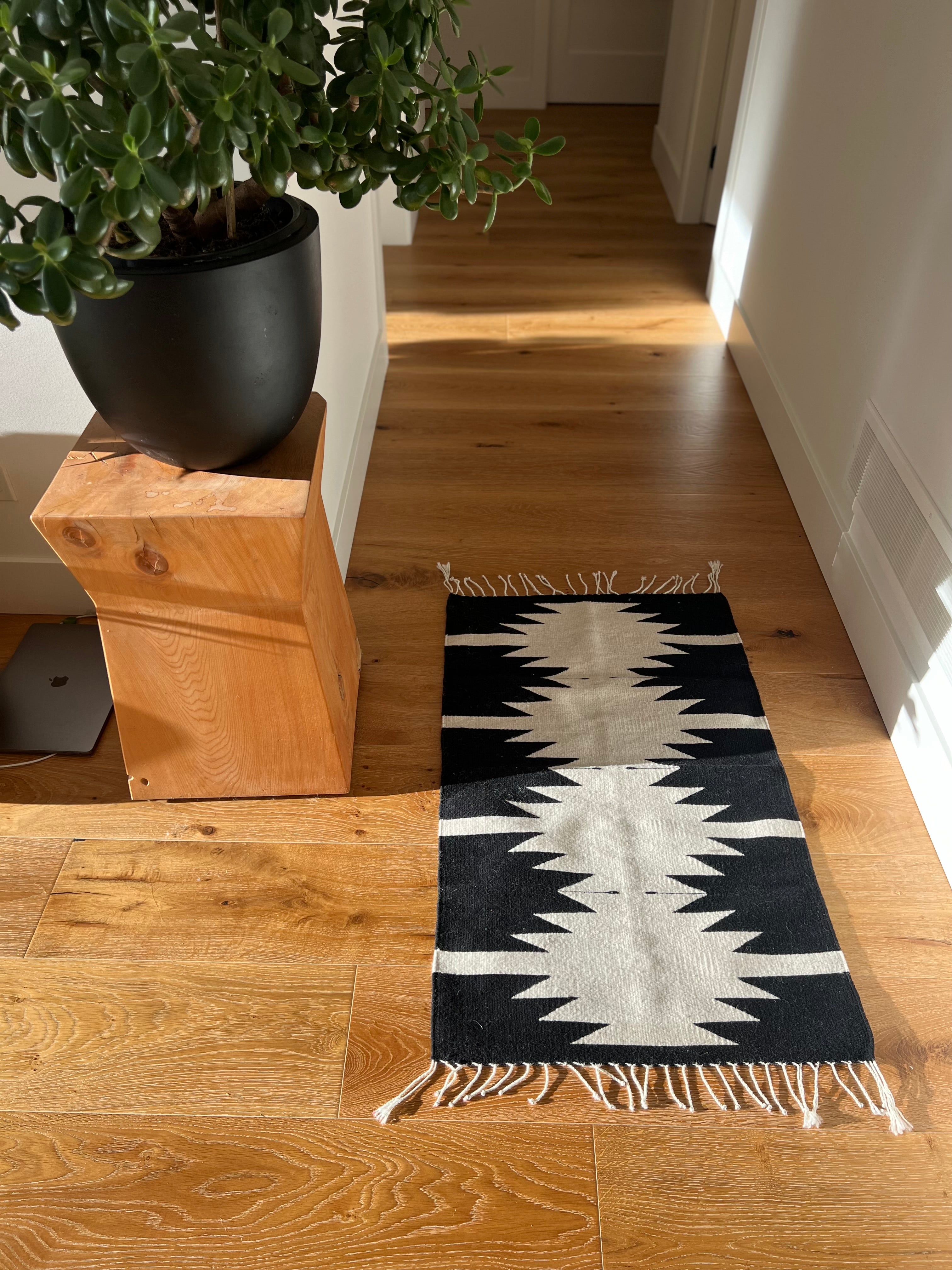 Matamoros Aztec Handwoven Wool Rug - Wylde Brigade